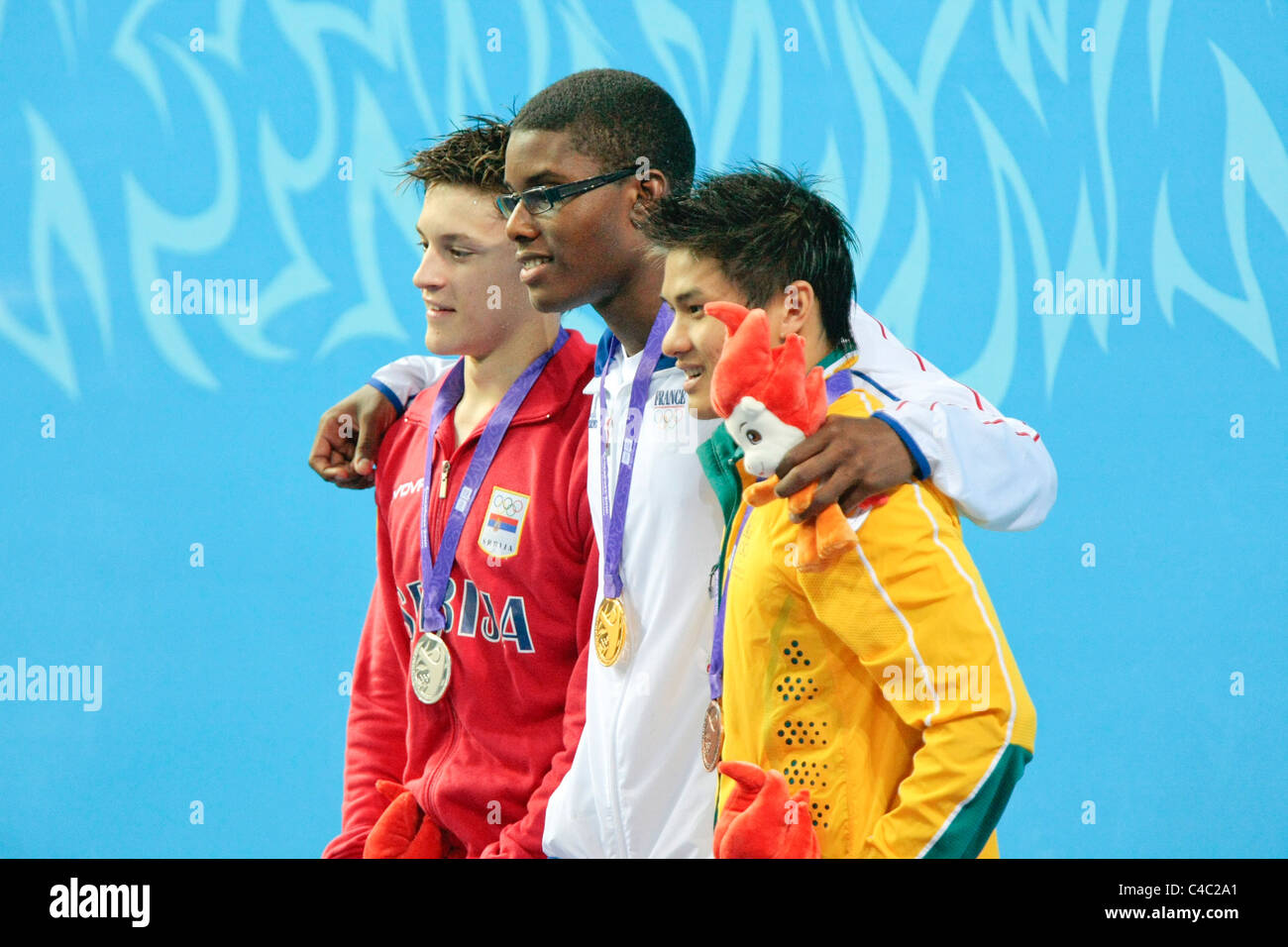 Mens 100m freestyle medalists hi-res stock photography and images - Alamy
