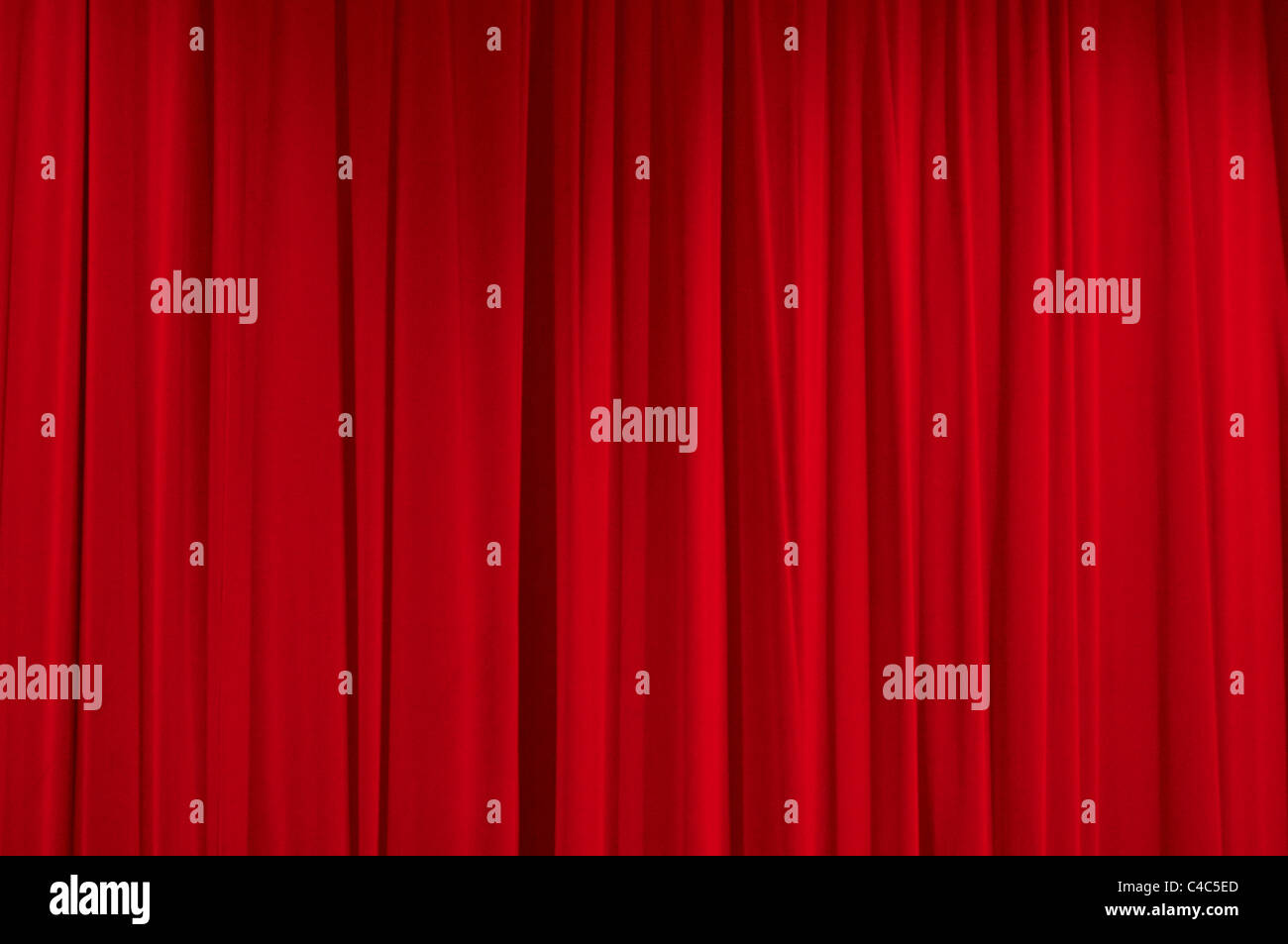 The red curtain hi-res stock photography and images - Alamy