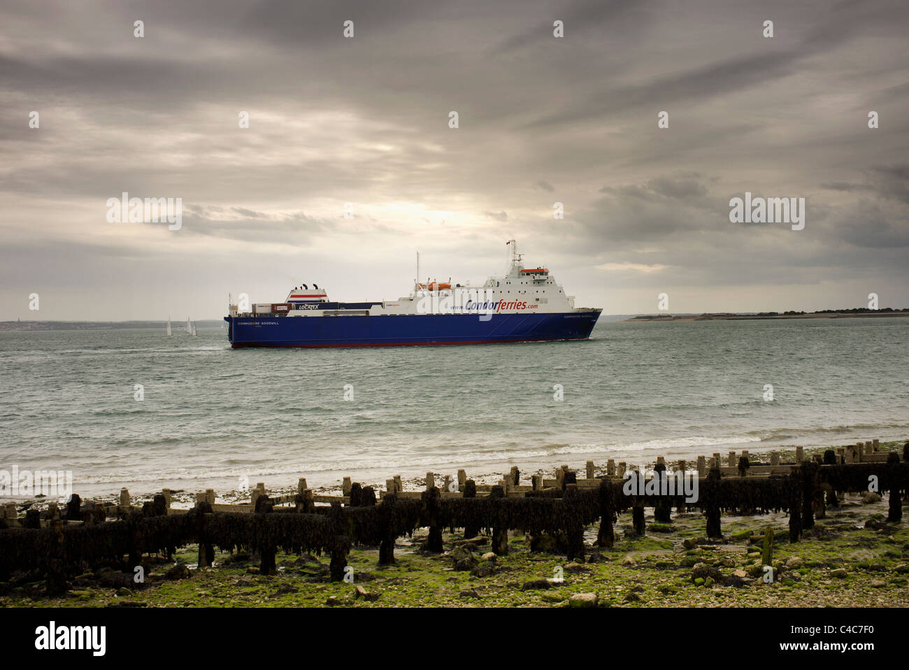 Passenger ferry port said hi-res stock photography and images - Alamy
