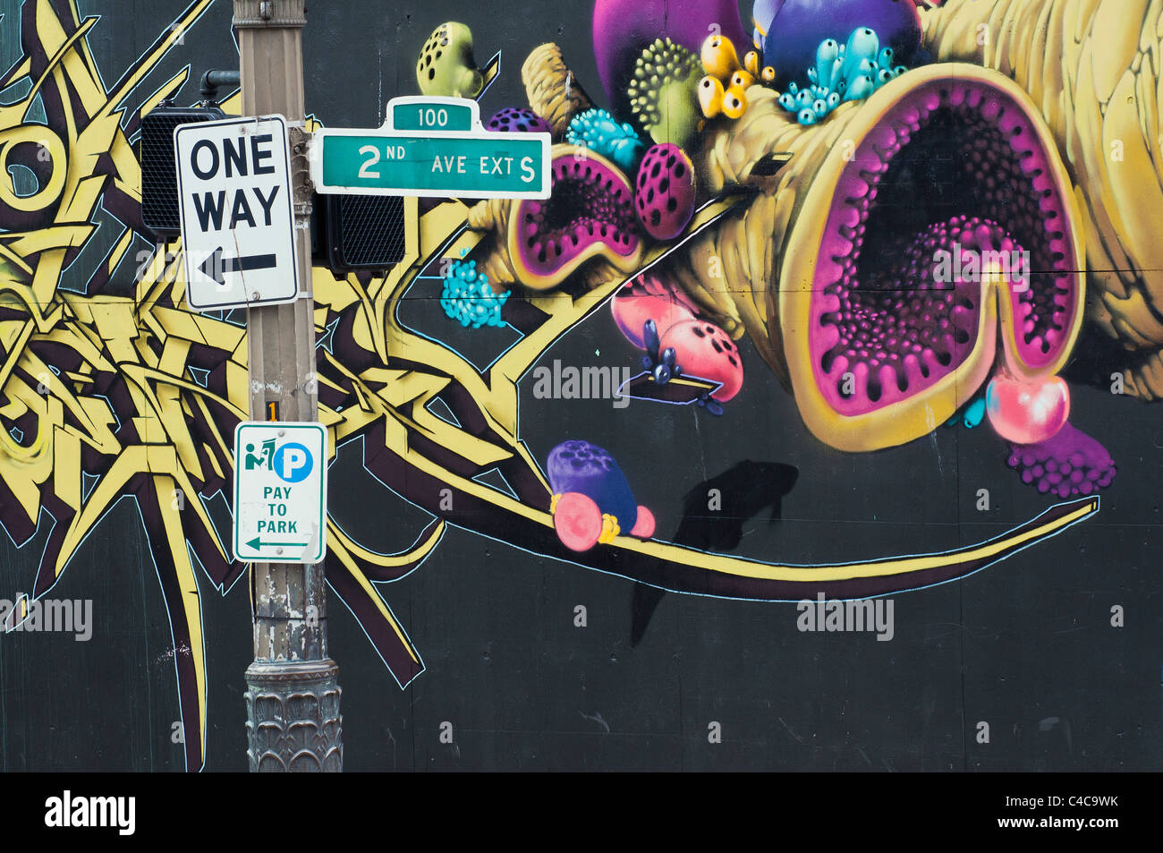 Washington graffiti hi-res stock photography and images - Alamy