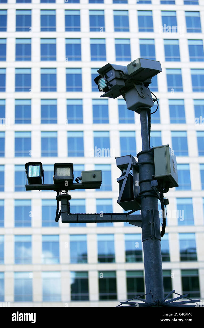 Pole mounted camera hi-res stock photography and images - Alamy