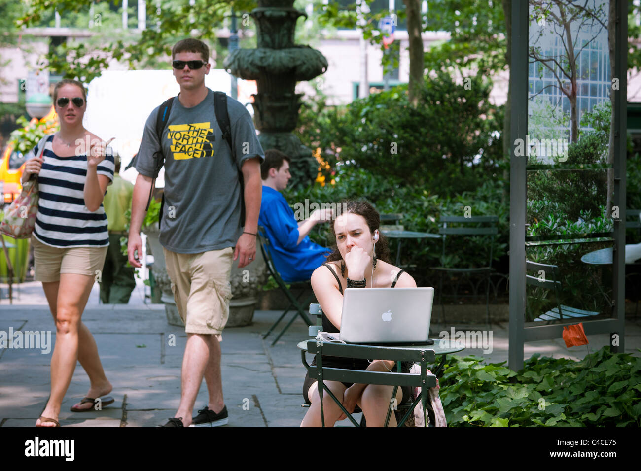 Computer users take advantage of existing free wireless internet access ...