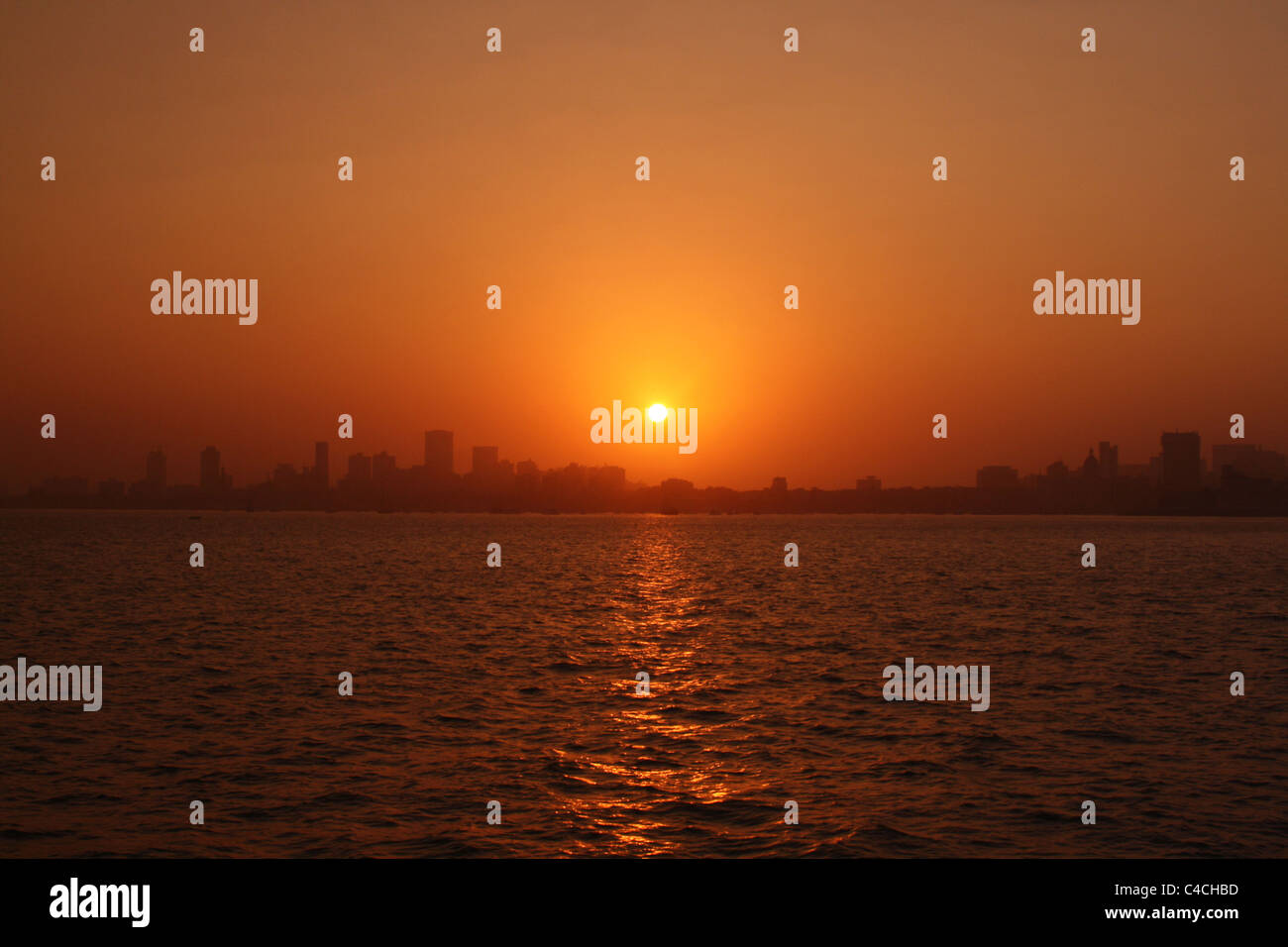 Mumbai sunset hi-res stock photography and images - Alamy