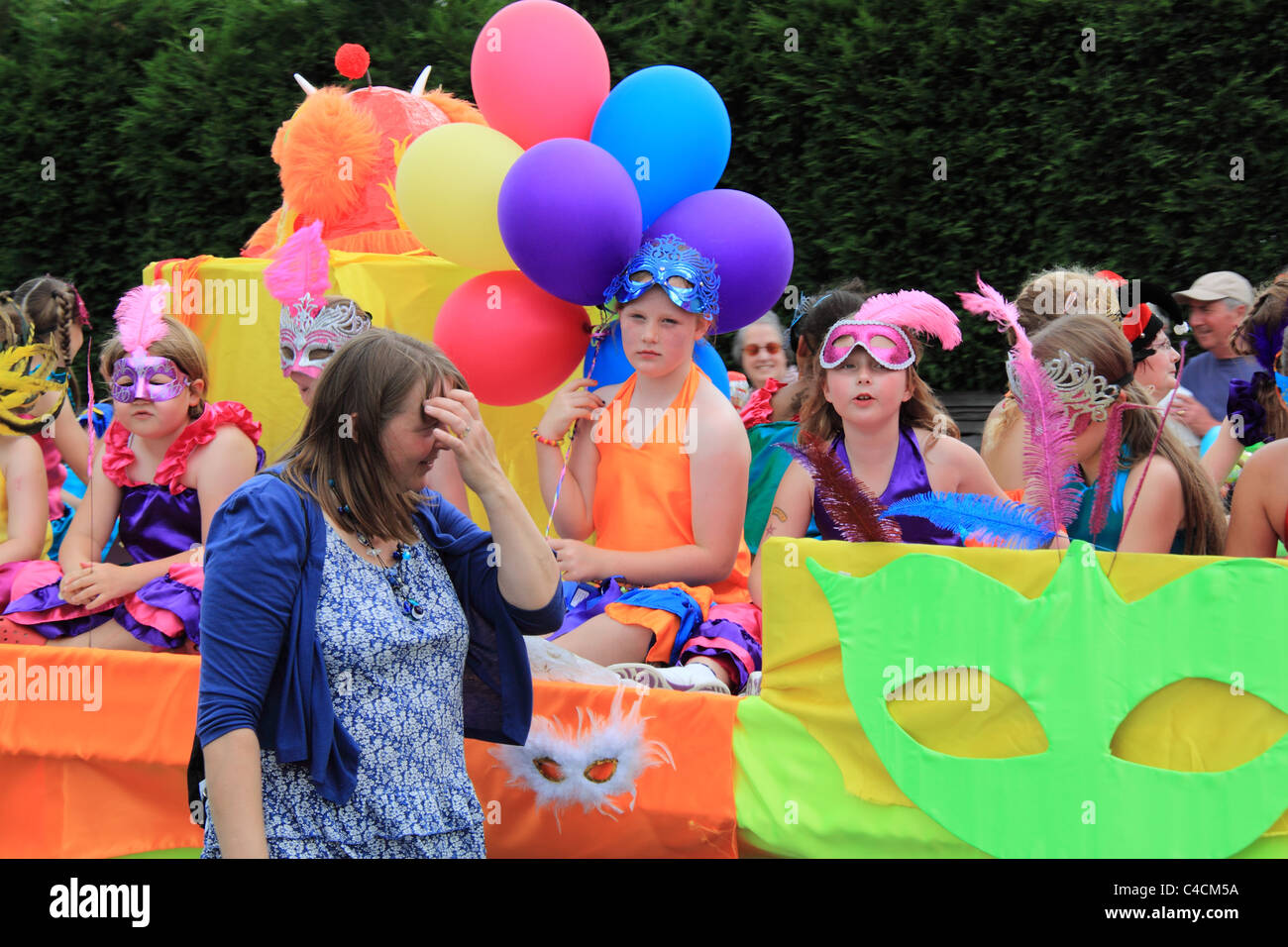Mardi Gras float in Molesey Carnival procession Stock Photo - Alamy