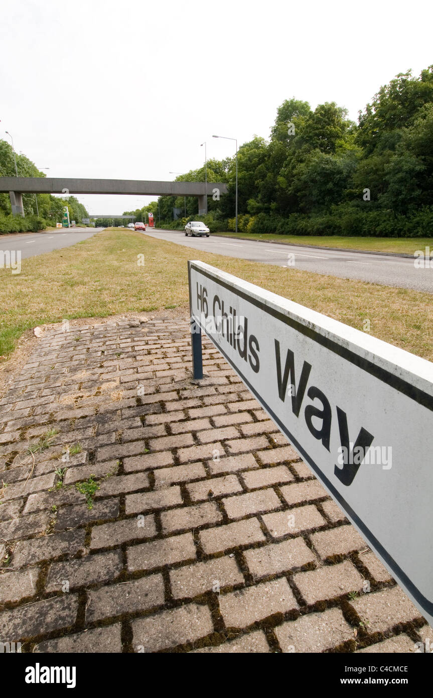 milton keynes grid system roads road uk car culture wide streets street ...
