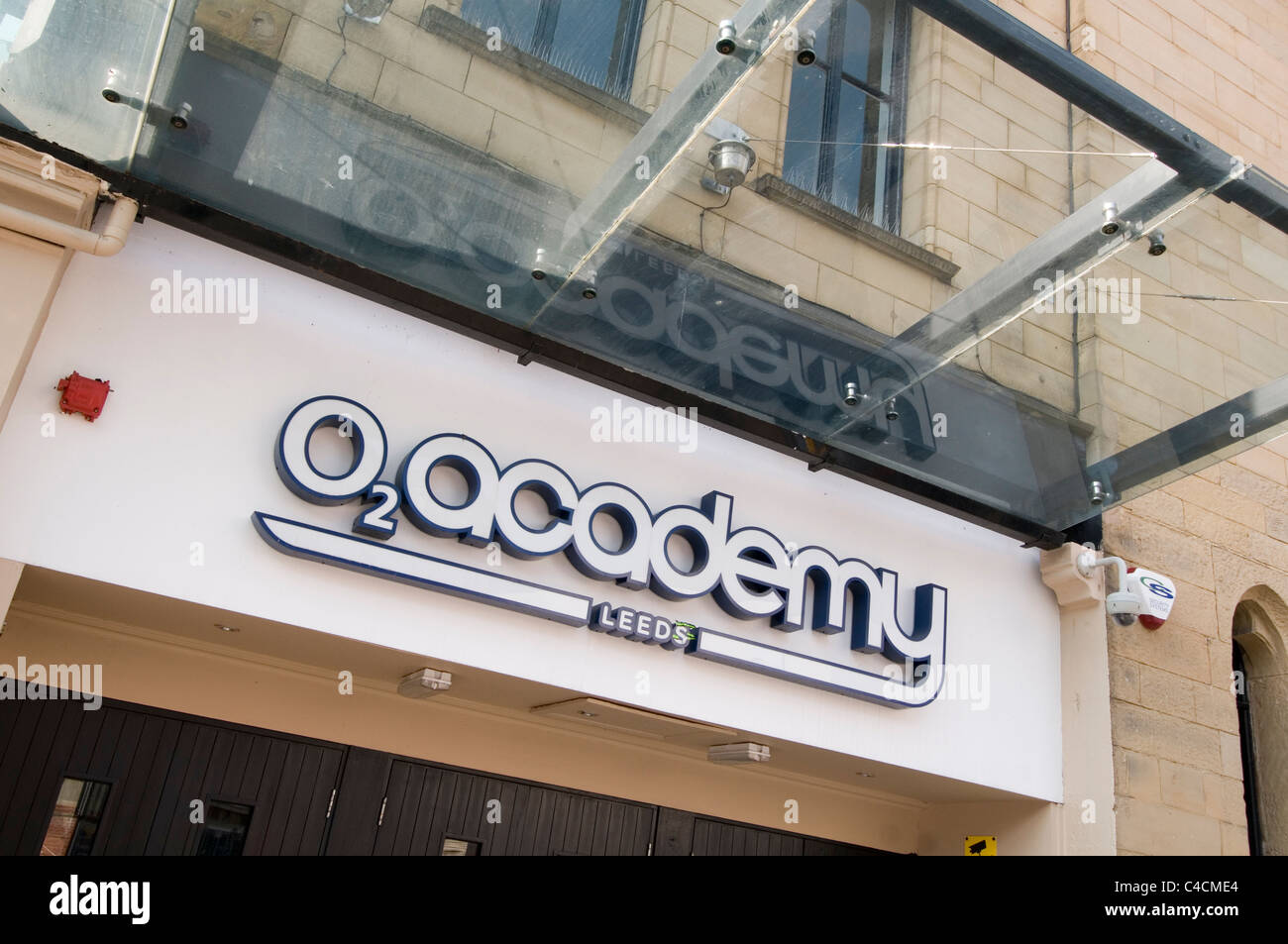 Sponsorships hi-res stock photography and images - Alamy