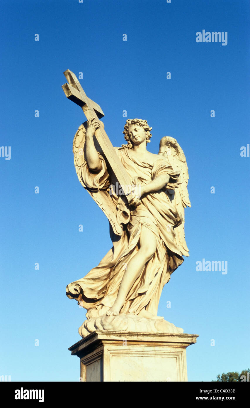Angel with the cross [...] Stock Photo - Alamy