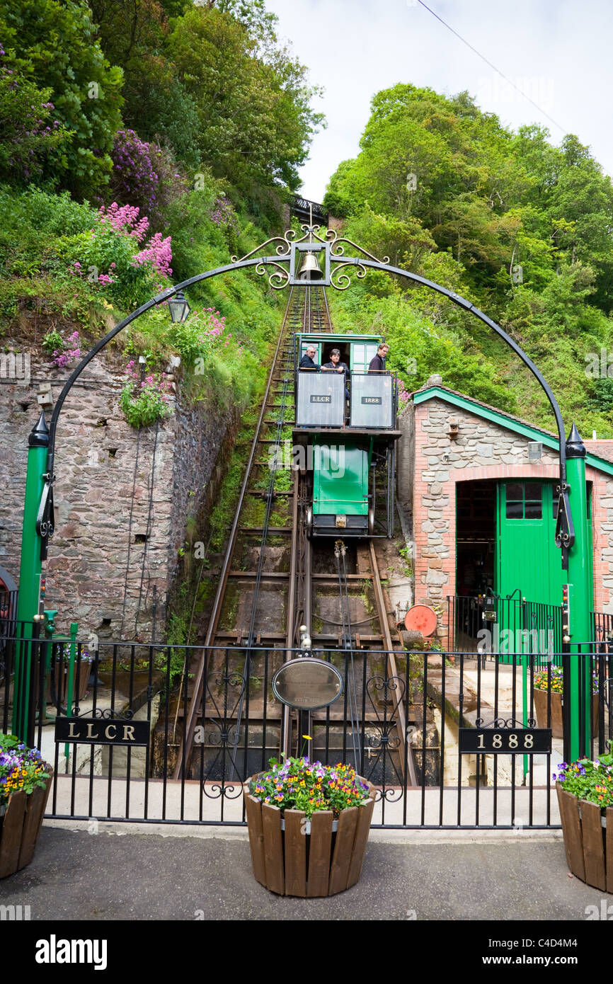 Lynton lynmouth cliff railway hi-res stock photography and images - Alamy