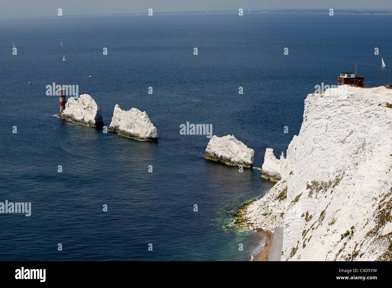 The Needles and Needles lighthouse on the Isle of Wight, England Stock ...