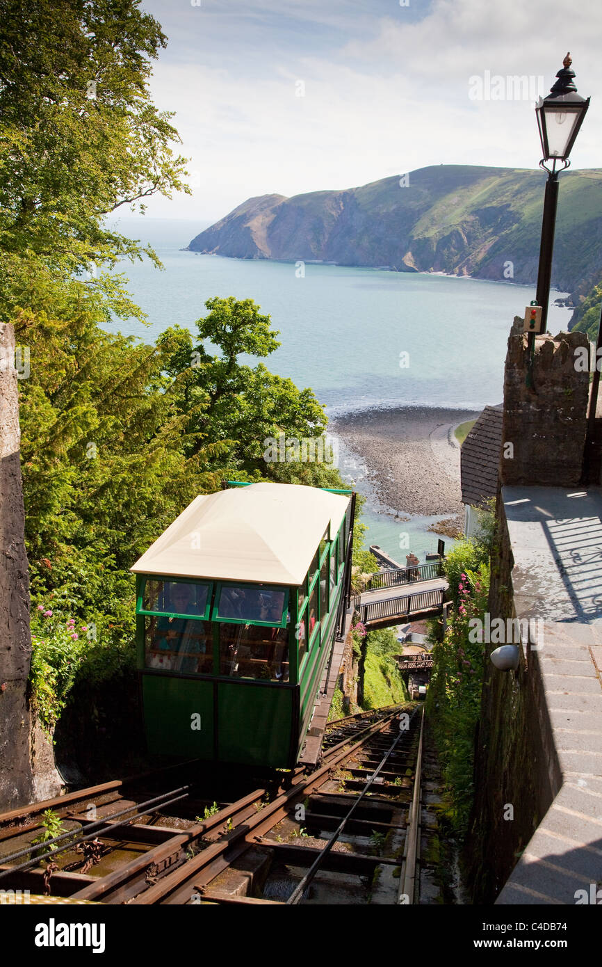 Lynton cliff railway hi-res stock photography and images - Alamy