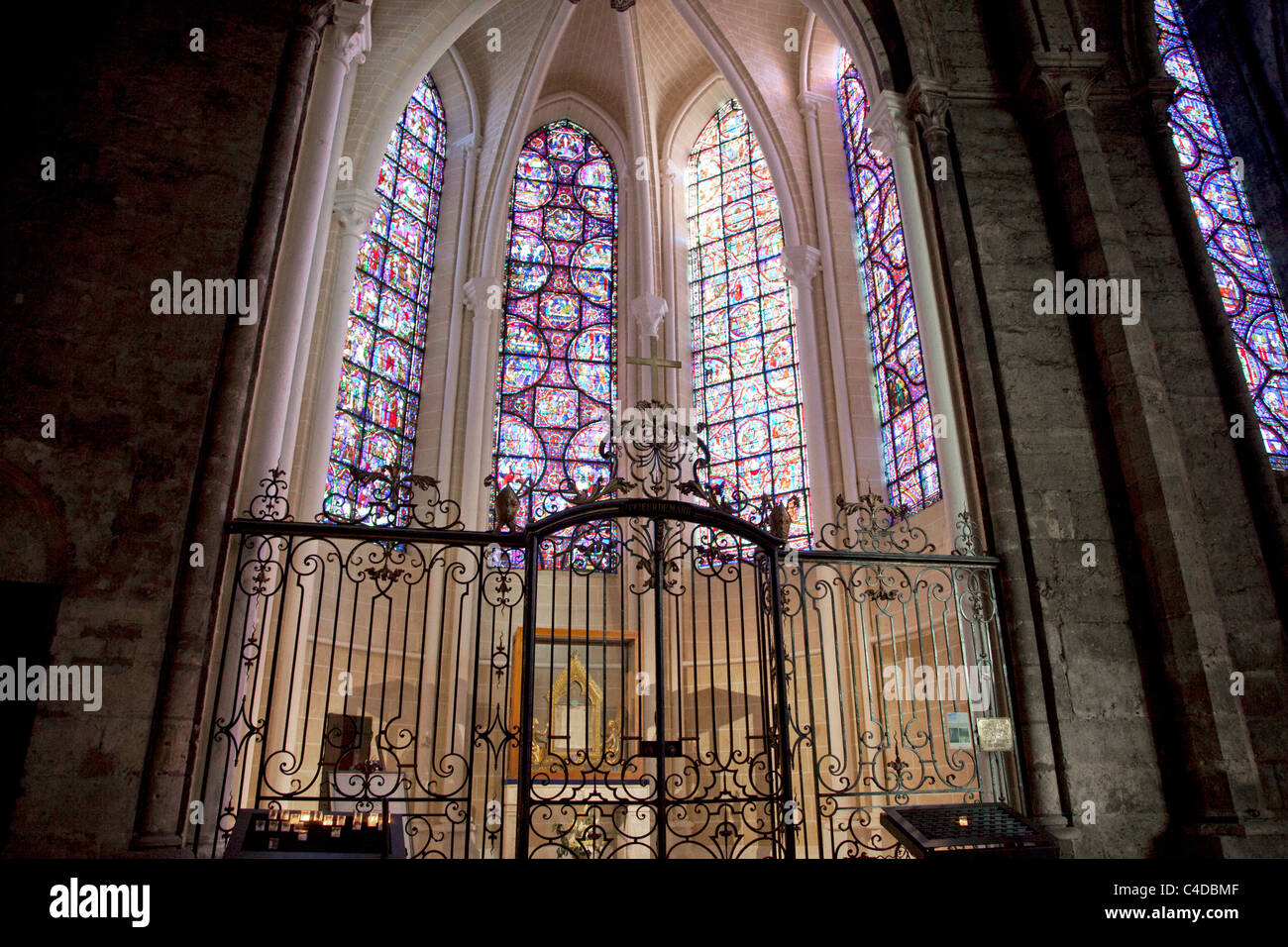Chartres cathedral stained glass window hi-res stock photography and ...