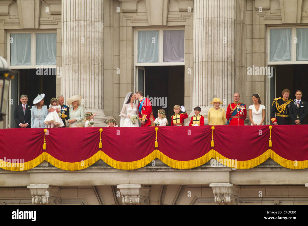 William And Kate Wedding Balcony High Resolution Stock Photography and Images - Alamy