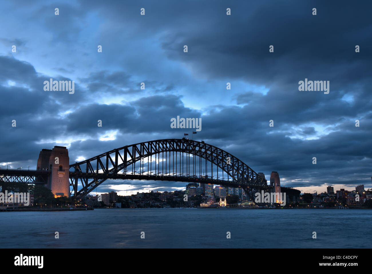 Hdr bridge hi-res stock photography and images - Alamy