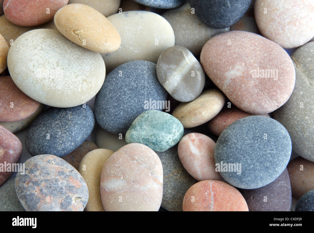 Coloured stones hi-res stock photography and images - Alamy