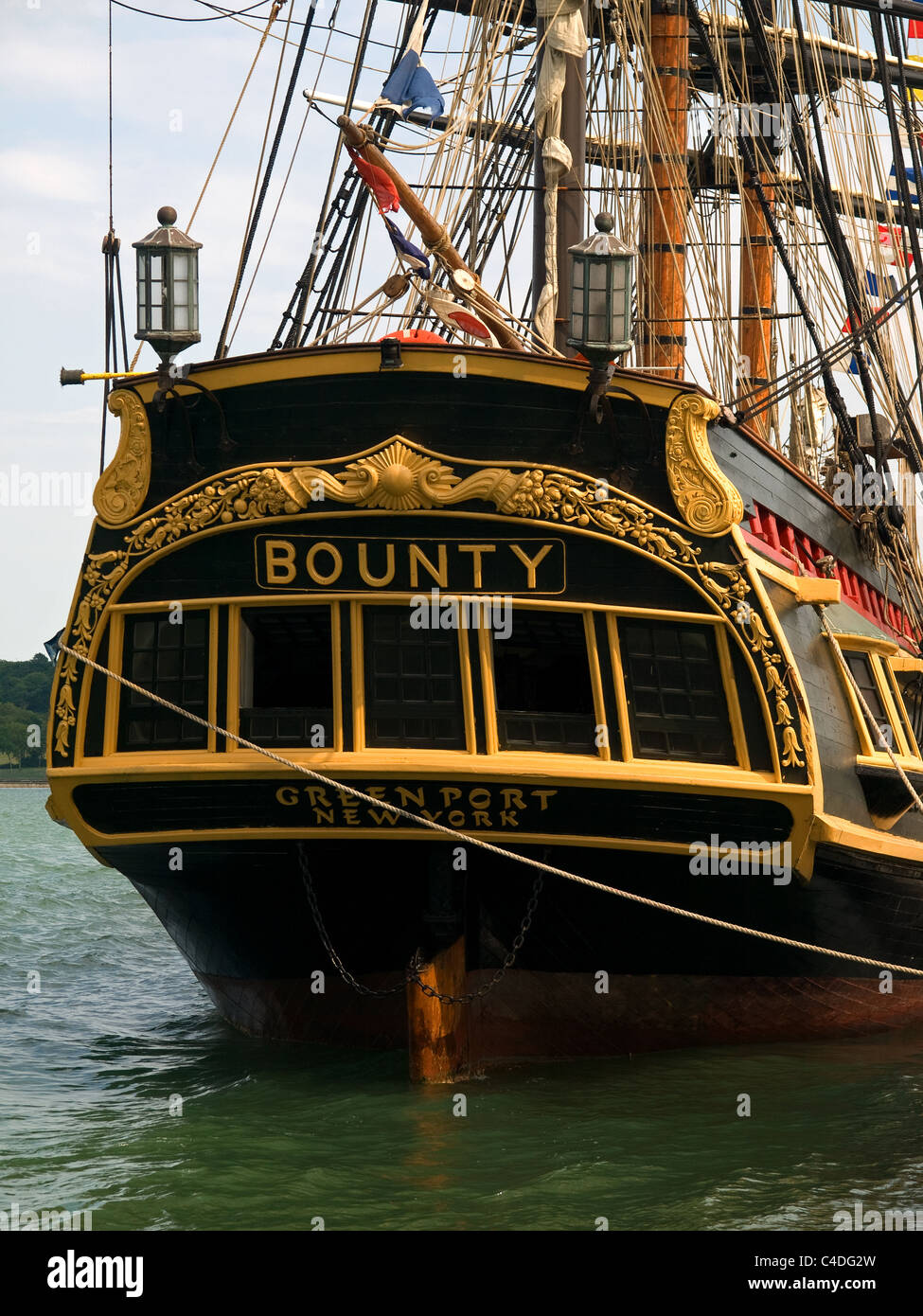 Replica of hms bounty hi-res stock photography and images - Alamy