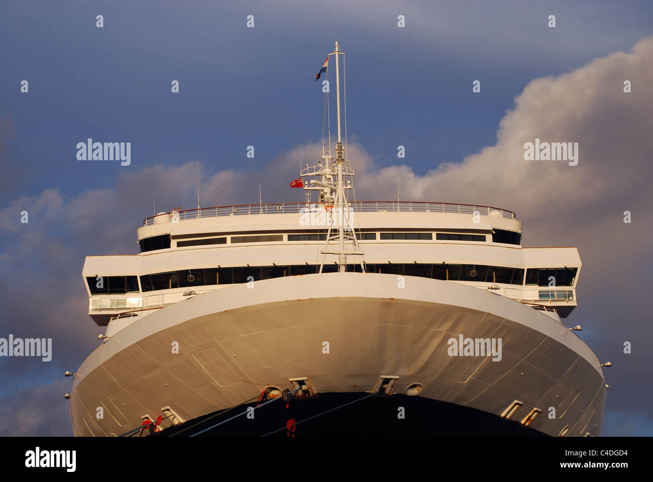 Cruise ship in Bermuda Stock Photo - Alamy