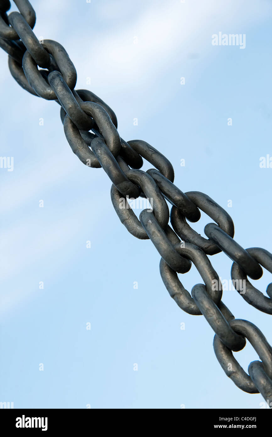 Galvanised steel chain hi-res stock photography and images - Alamy