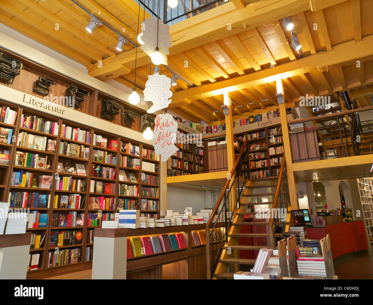 Zoom building hi-res stock photography and images - Alamy