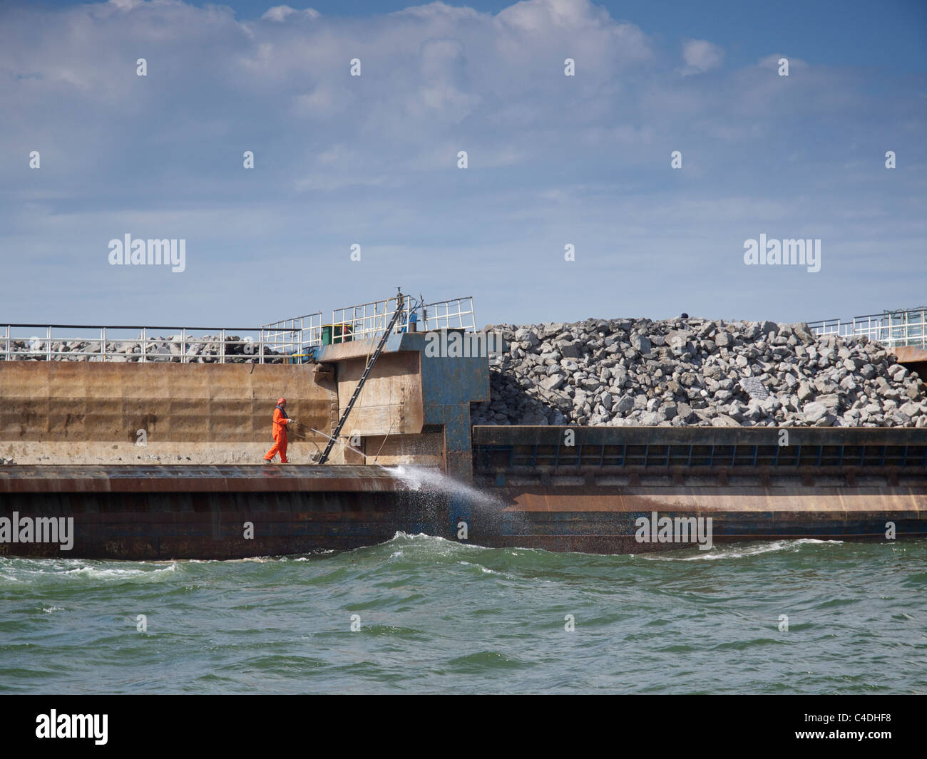 Ship for cleaning hi-res stock photography and images - Alamy