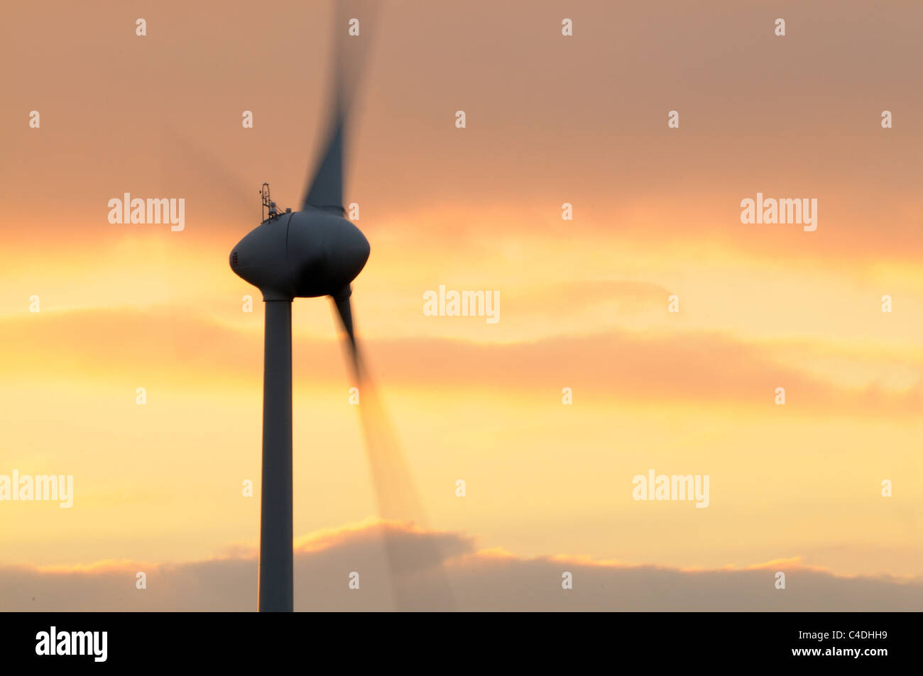 Wind turbine renewable energy moving hi-res stock photography and ...