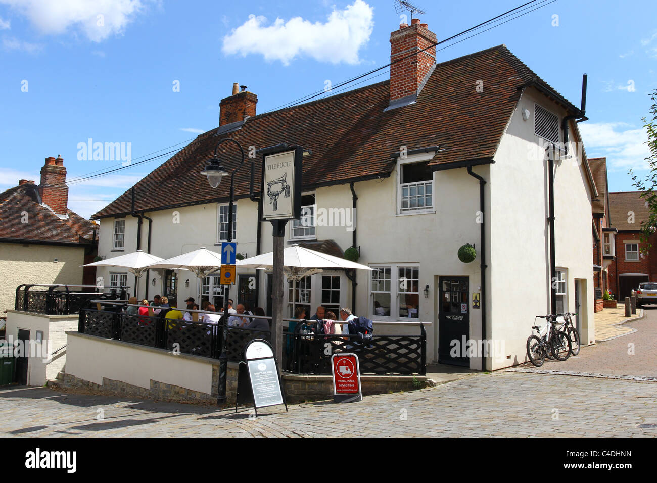 Hamble village hi-res stock photography and images - Alamy