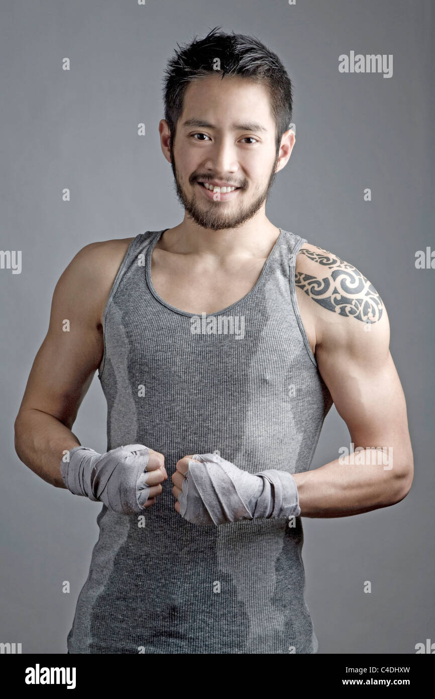 Box boxer chinese boxer fight hi-res stock photography and images - Alamy