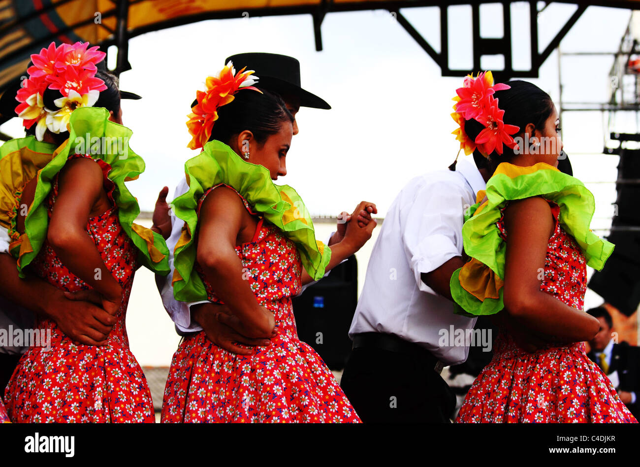 Colombian dance hi-res stock photography and images - Alamy