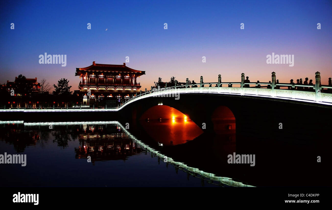 Architectural style of the tang dynasty hi-res stock photography and ...