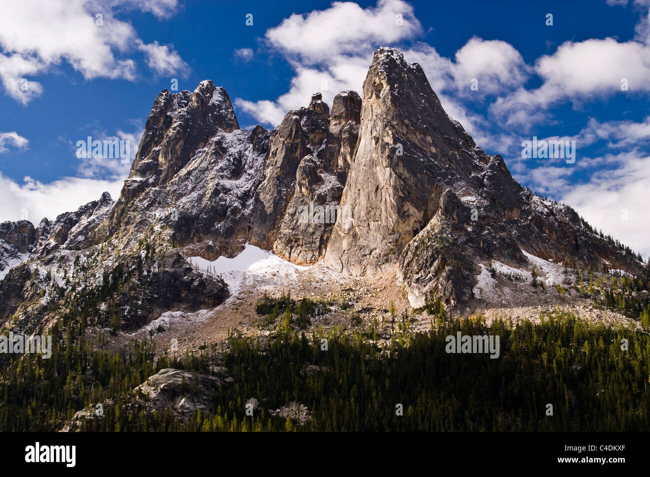 Dusting of snow in early fall on Liberty Bell Mountain at Washington ...