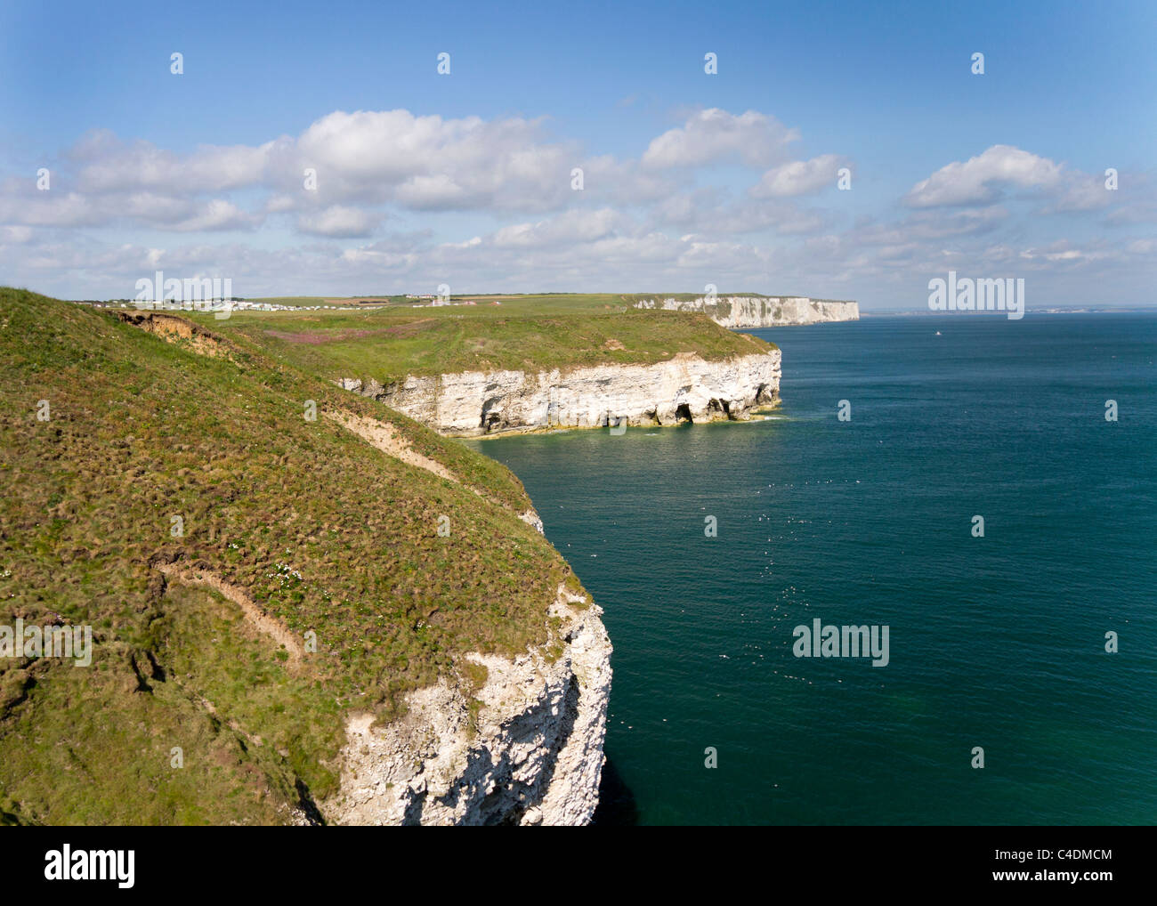 Flamborough caves hi-res stock photography and images - Alamy