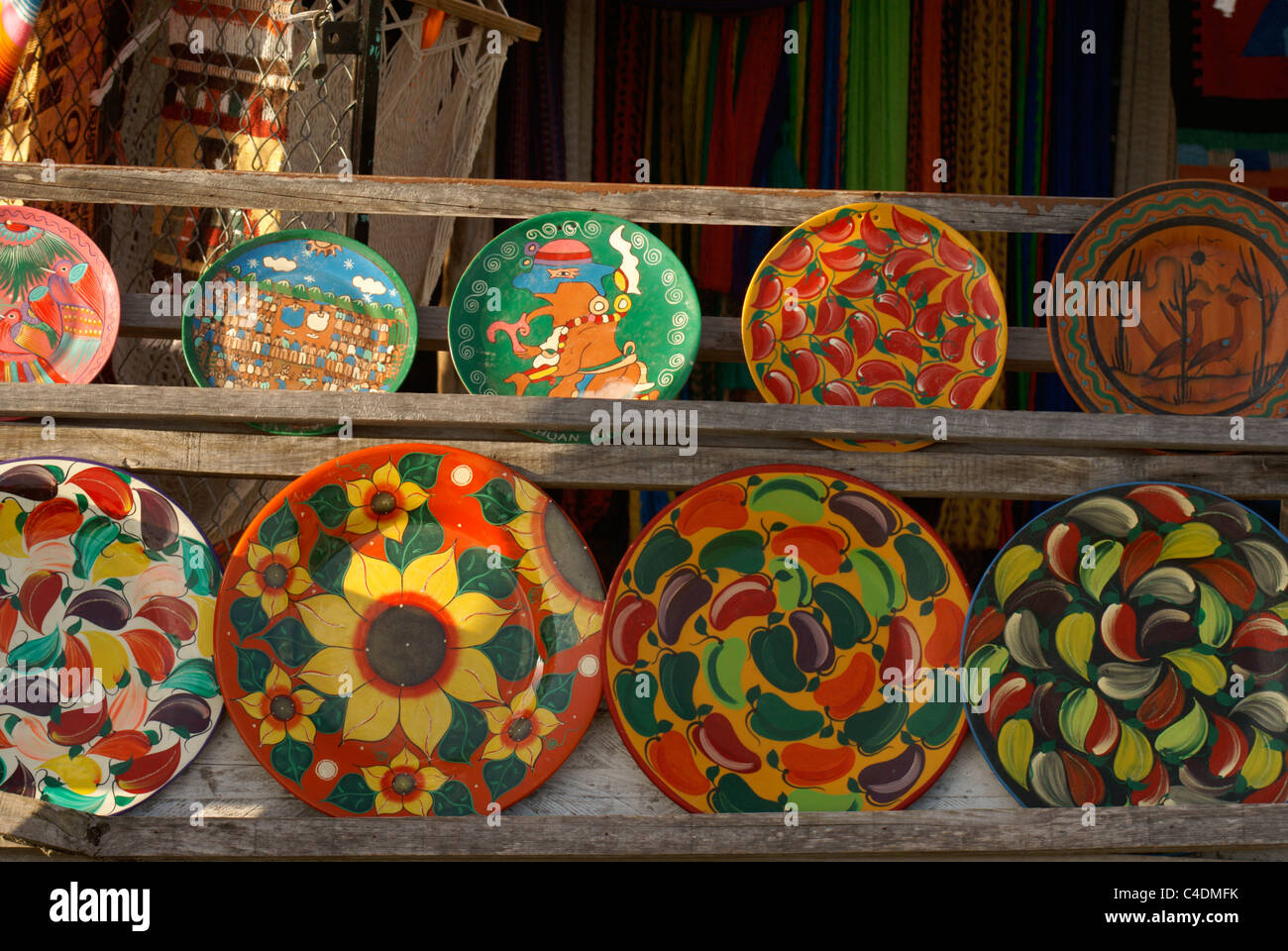 Mexico handicrafts crafts hi-res stock photography and images - Alamy