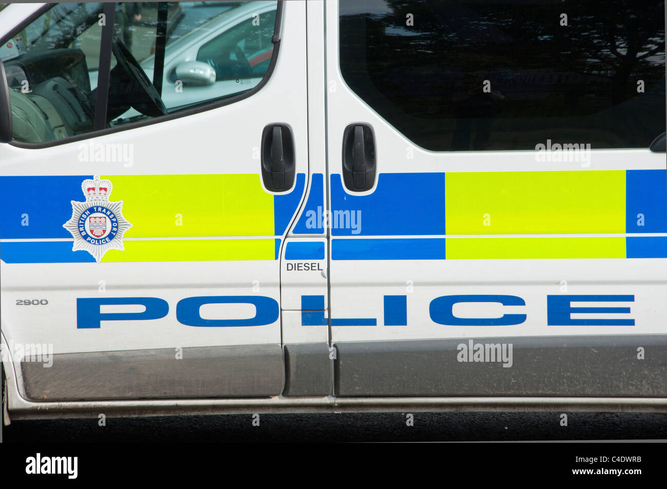 Side view uk police car hi-res stock photography and images - Alamy