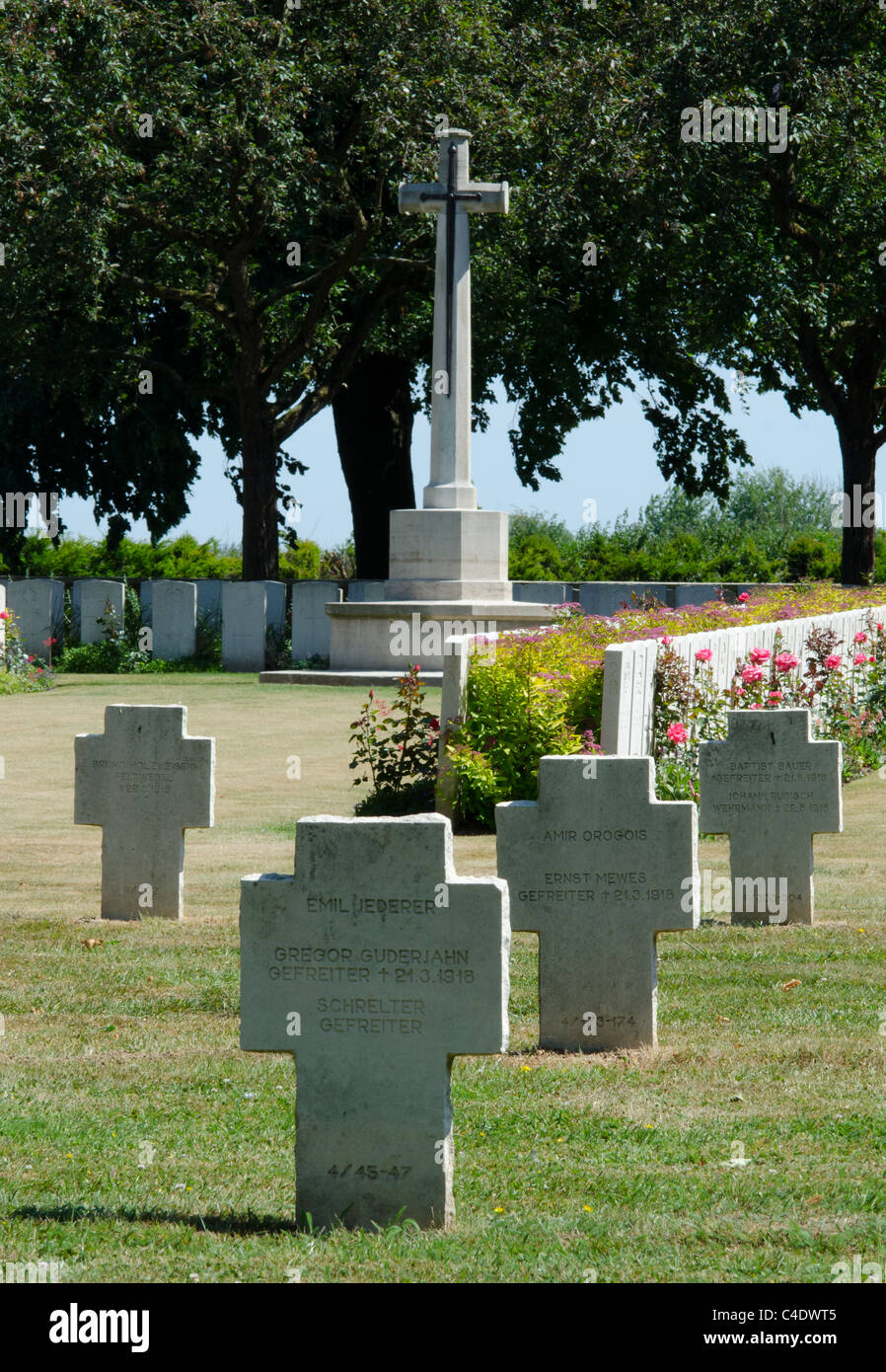 British and German war graves in Cambrai East Military Cemetery, France ...