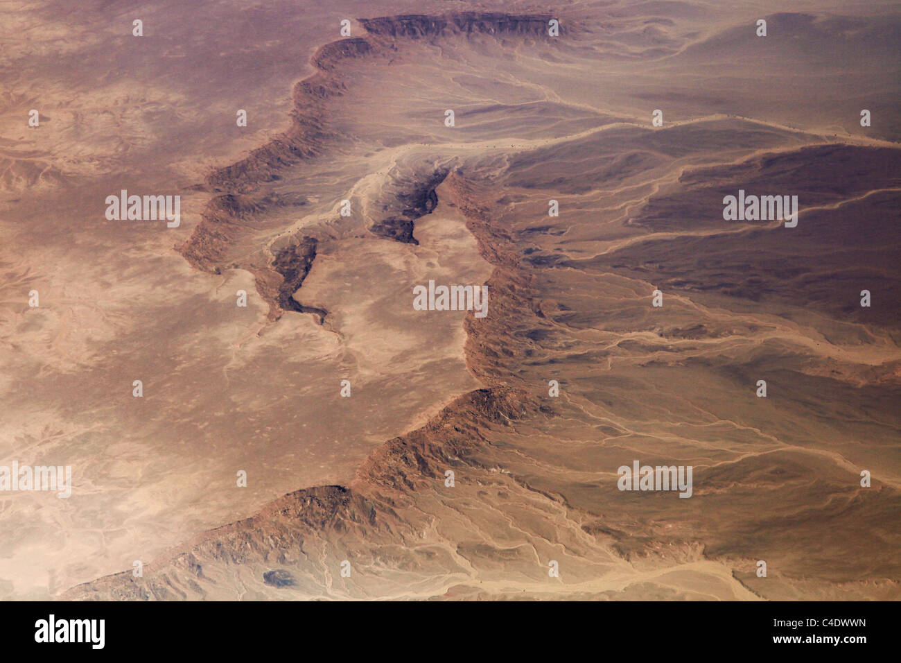 Sahara desert aerial hi-res stock photography and images - Alamy
