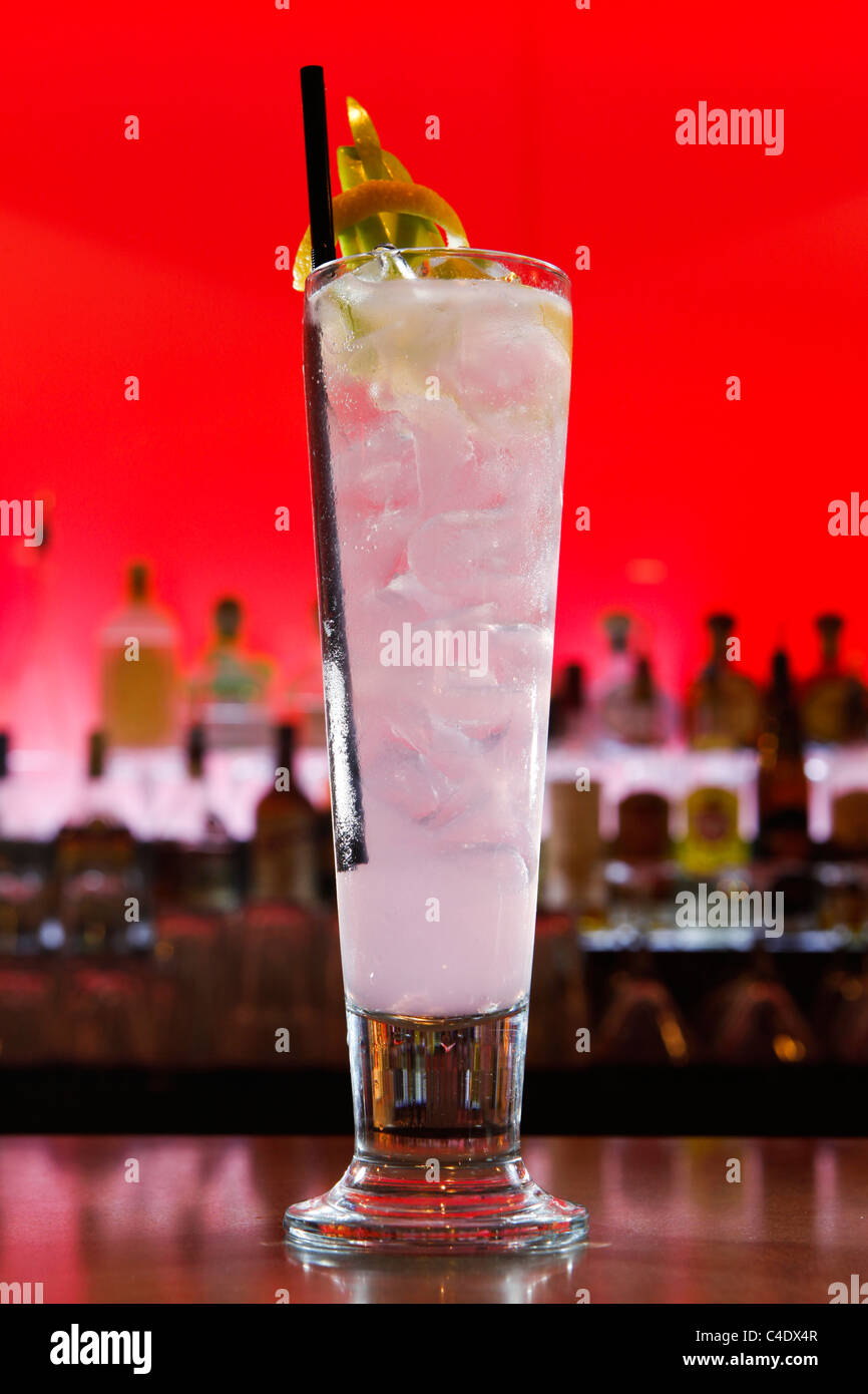 Tall alcoholic drink hi-res stock photography and images - Alamy