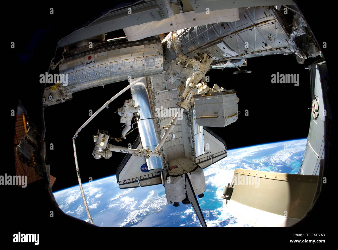 Astronaut space earth hi-res stock photography and images - Alamy