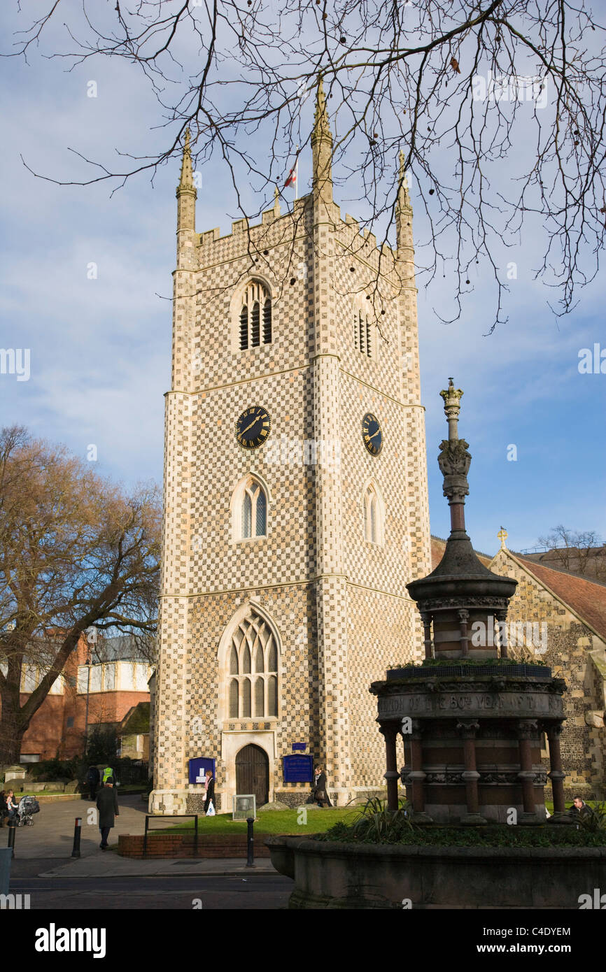 Reading Minster, Minster Church of St Mary the Virgin from Butts ...