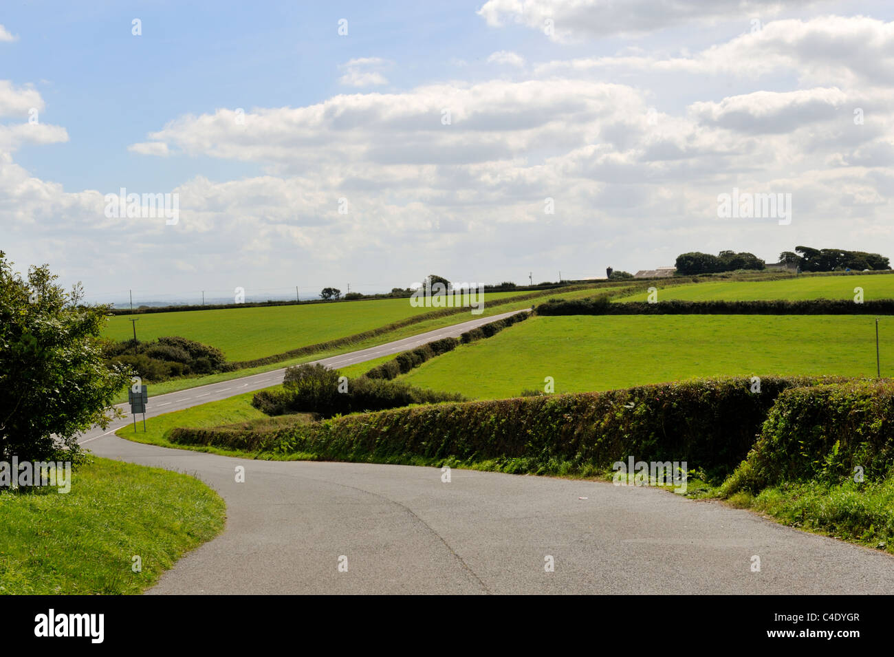 Cornwall countryside hi-res stock photography and images - Alamy