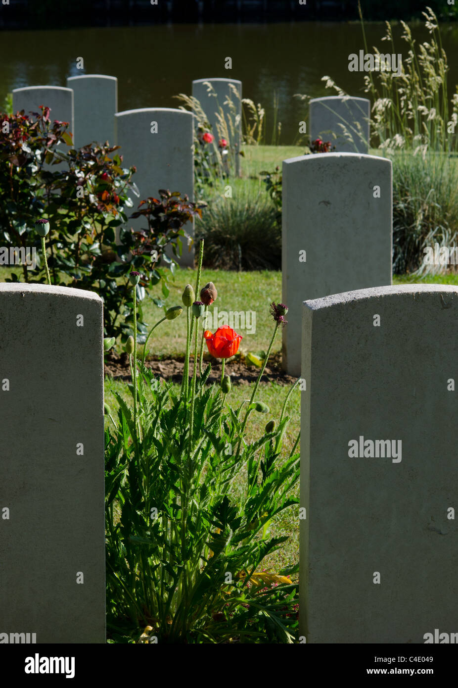 British and Commonwealth war graves in Ramparts Cemetery, Ypres Stock ...
