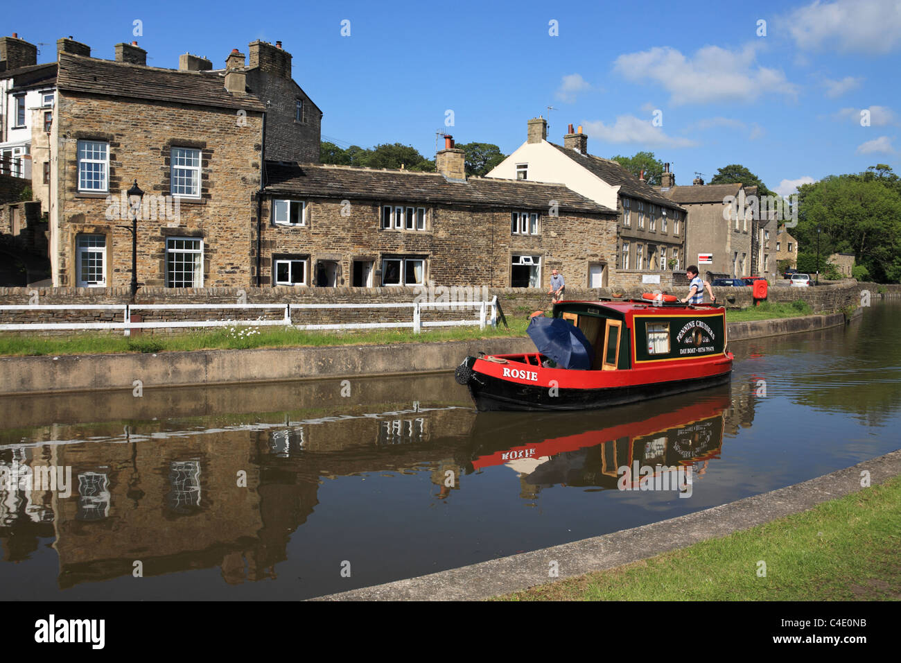 Kildwick hi-res stock photography and images - Alamy