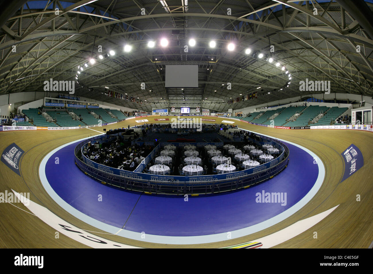 UCI Track Cycling World Cup Competition Manchester Velodrome Feb 2011 ...