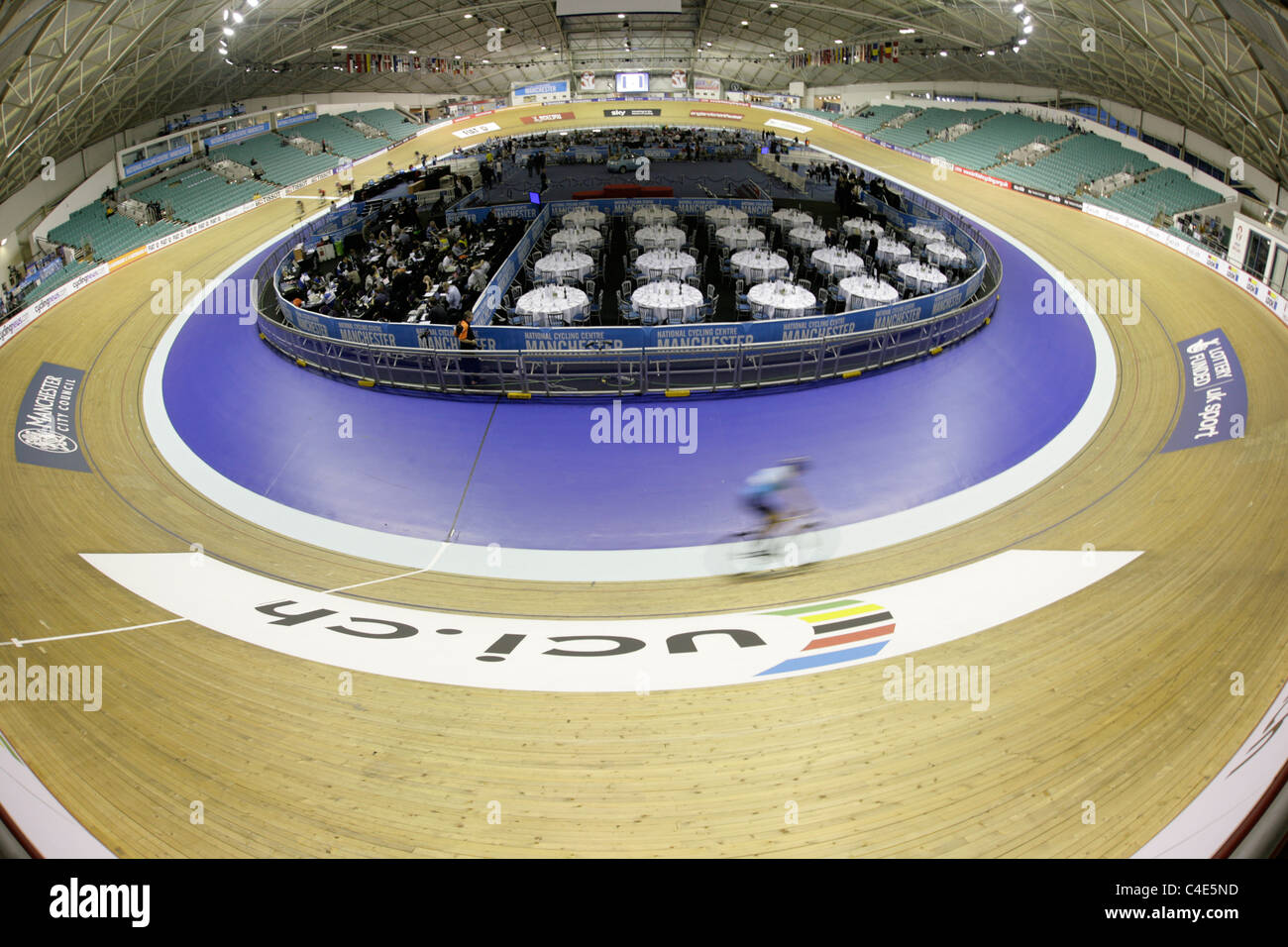 UCI Track Cycling World Cup Competition Manchester Velodrome Feb 2011 ...