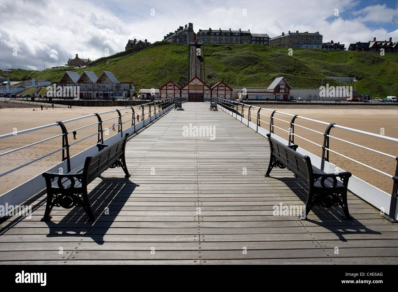 Pier at Saltburn-By-The-Sea, East Coast Yorkshire, England Stock Photo ...