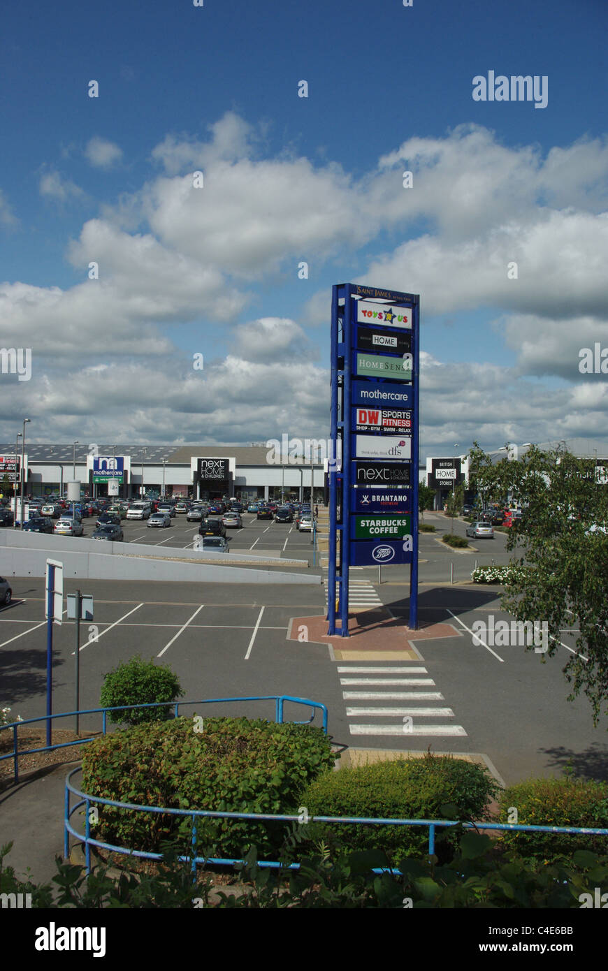 Northampton Retail Park High Resolution Stock Photography and Images ...
