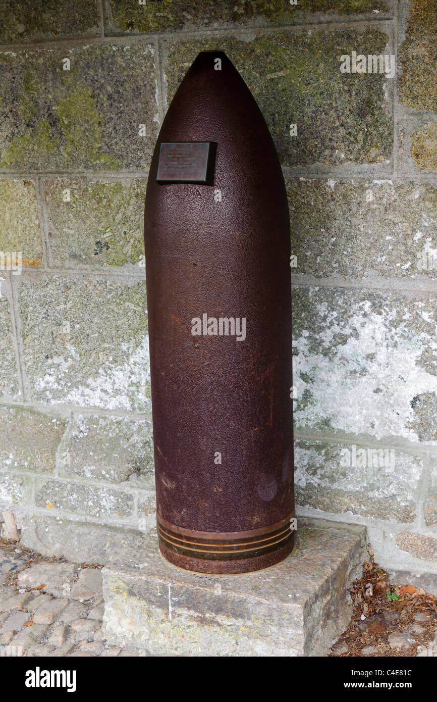15 inch shell hi-res stock photography and images - Alamy