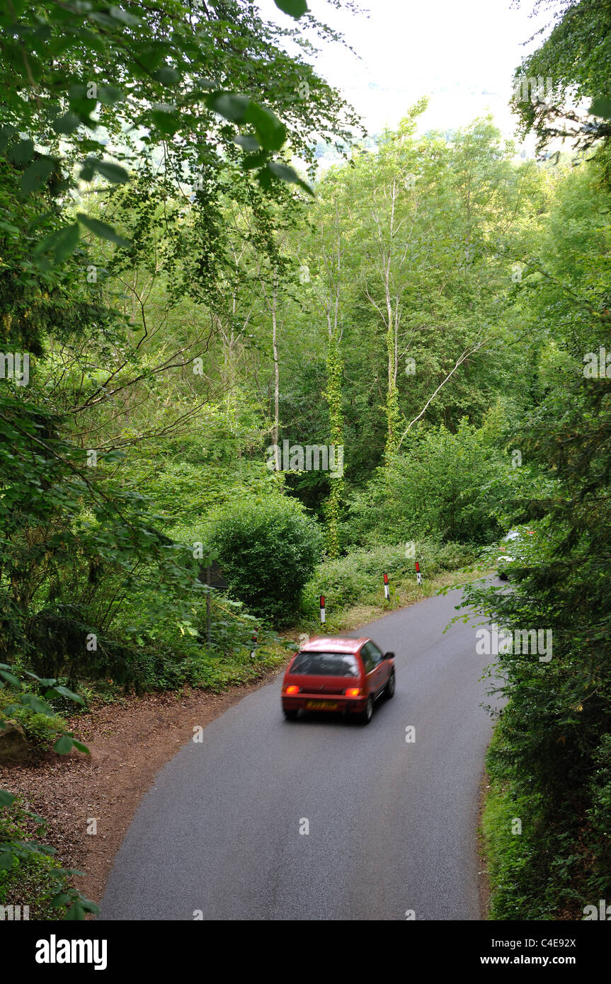 Car driving downhill hi-res stock photography and images - Alamy