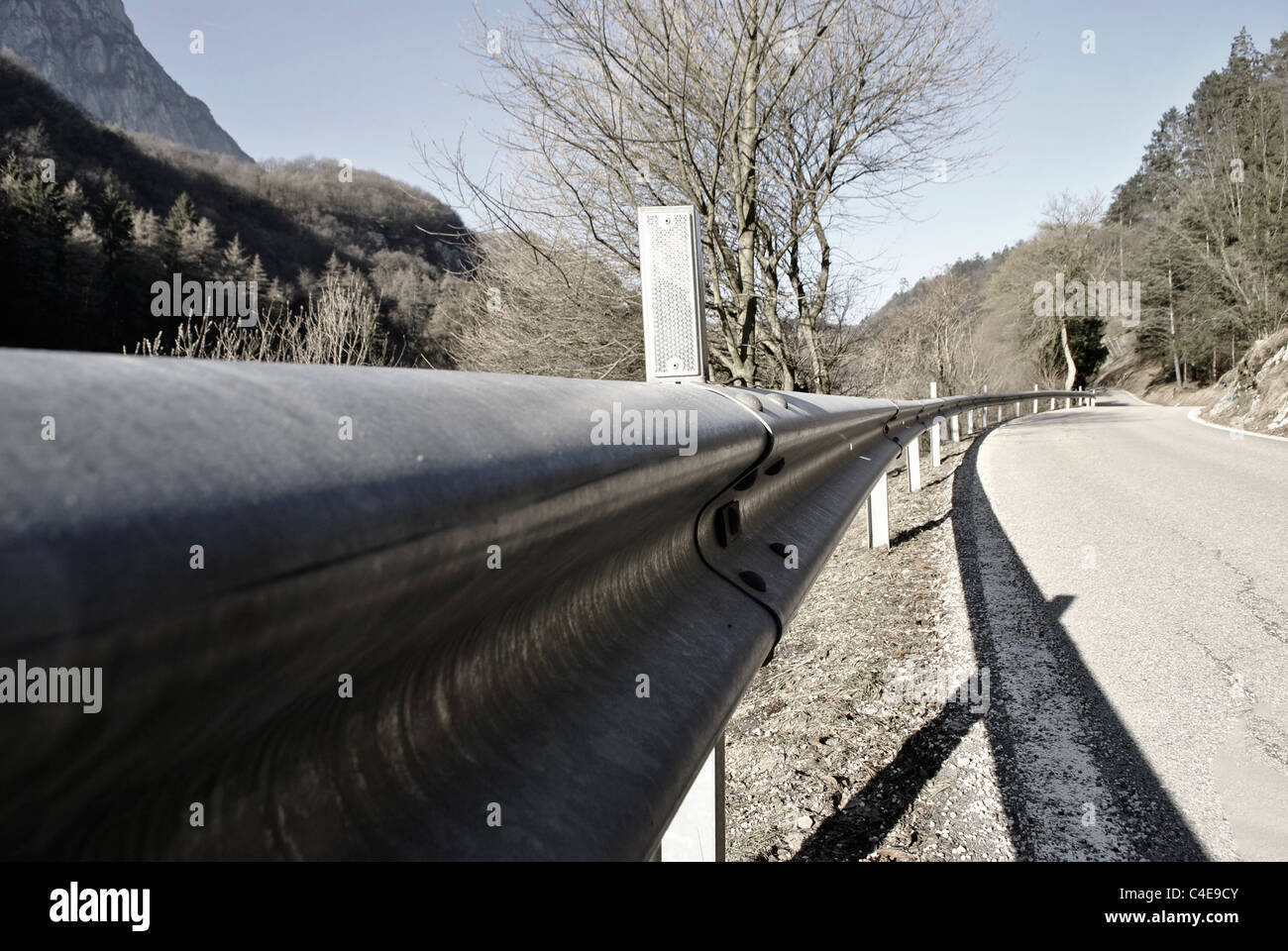 Highway guard rail Stock Photo - Alamy