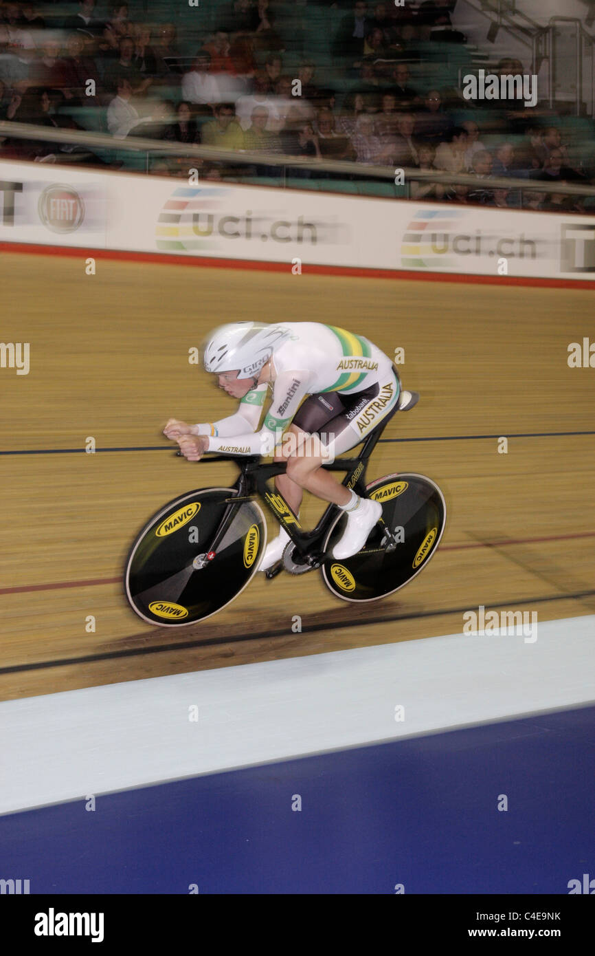 Famous australian cyclist hi-res stock photography and images - Alamy