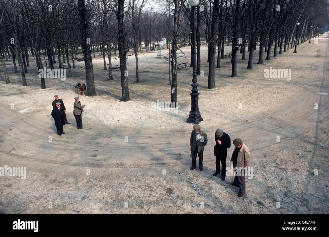 1985 paris hi-res stock photography and images - Alamy