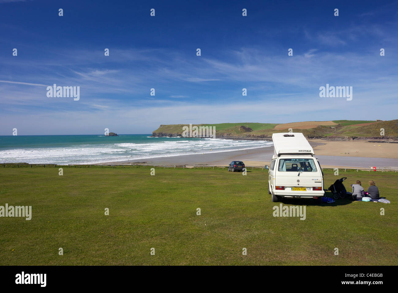 Vw camper van beach hi-res stock photography and images - Alamy